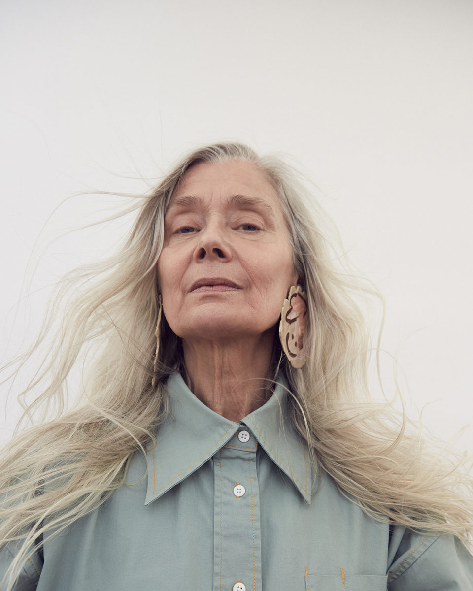 SARAH REIMANN – FAVORITE production